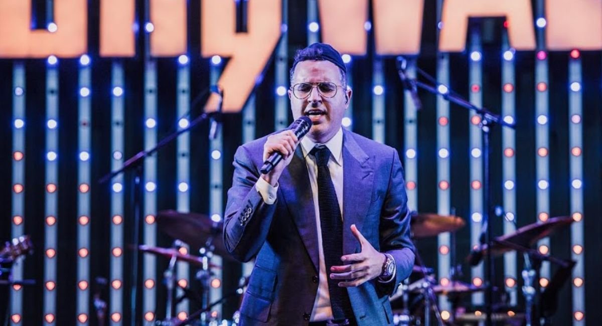 Yaakov Shwekey: Top 10 Inspiring Facts About His Life, Age & Net Worth